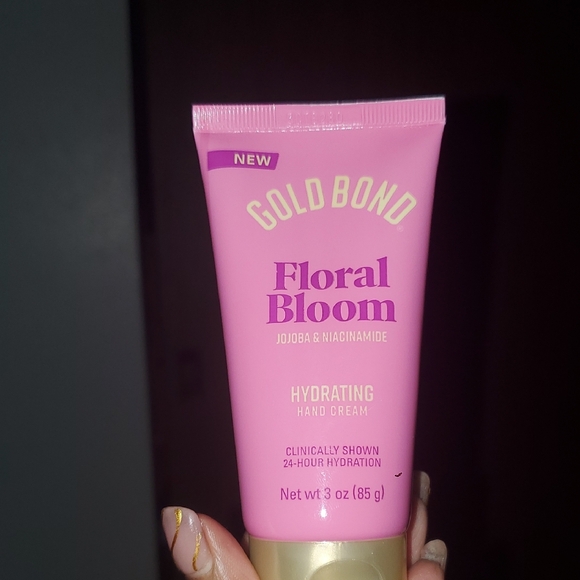 Gold Bond | Skincare | Gold Bond Floral Bloom Hydrating Hand Cream Pink ...